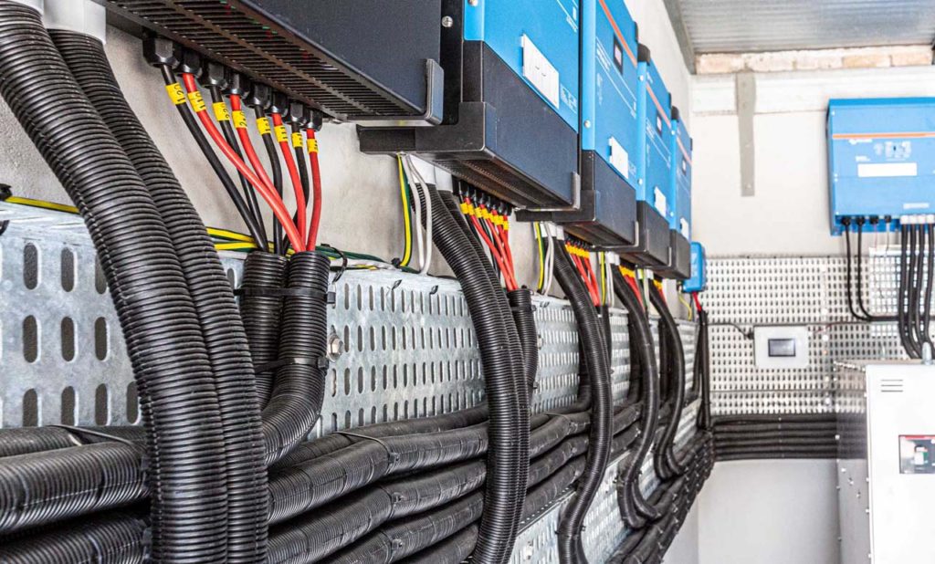 AC and DC Coupled Commercial Solar System for Farms: Maximizing ...