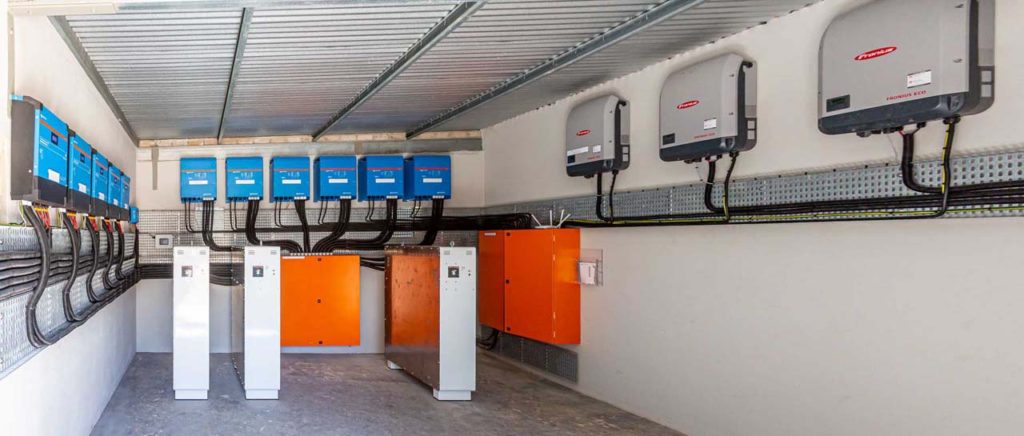 AC and DC Coupled Commercial Solar System for Farms: Maximizing ...
