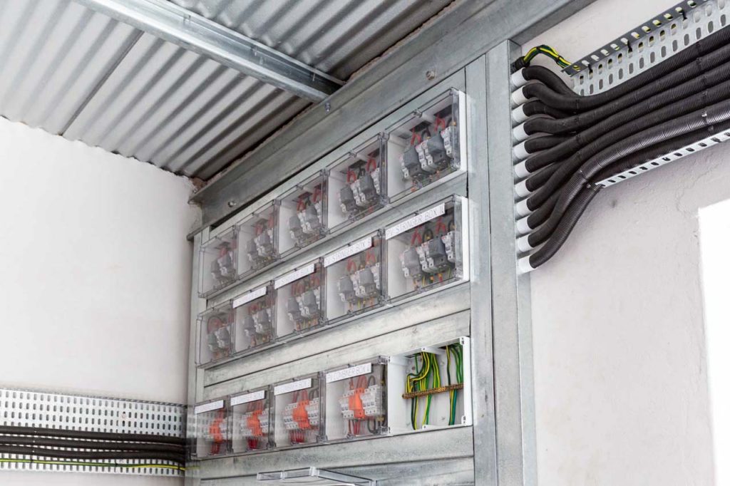 AC and DC Coupled Commercial Solar System for Farms: Maximizing ...